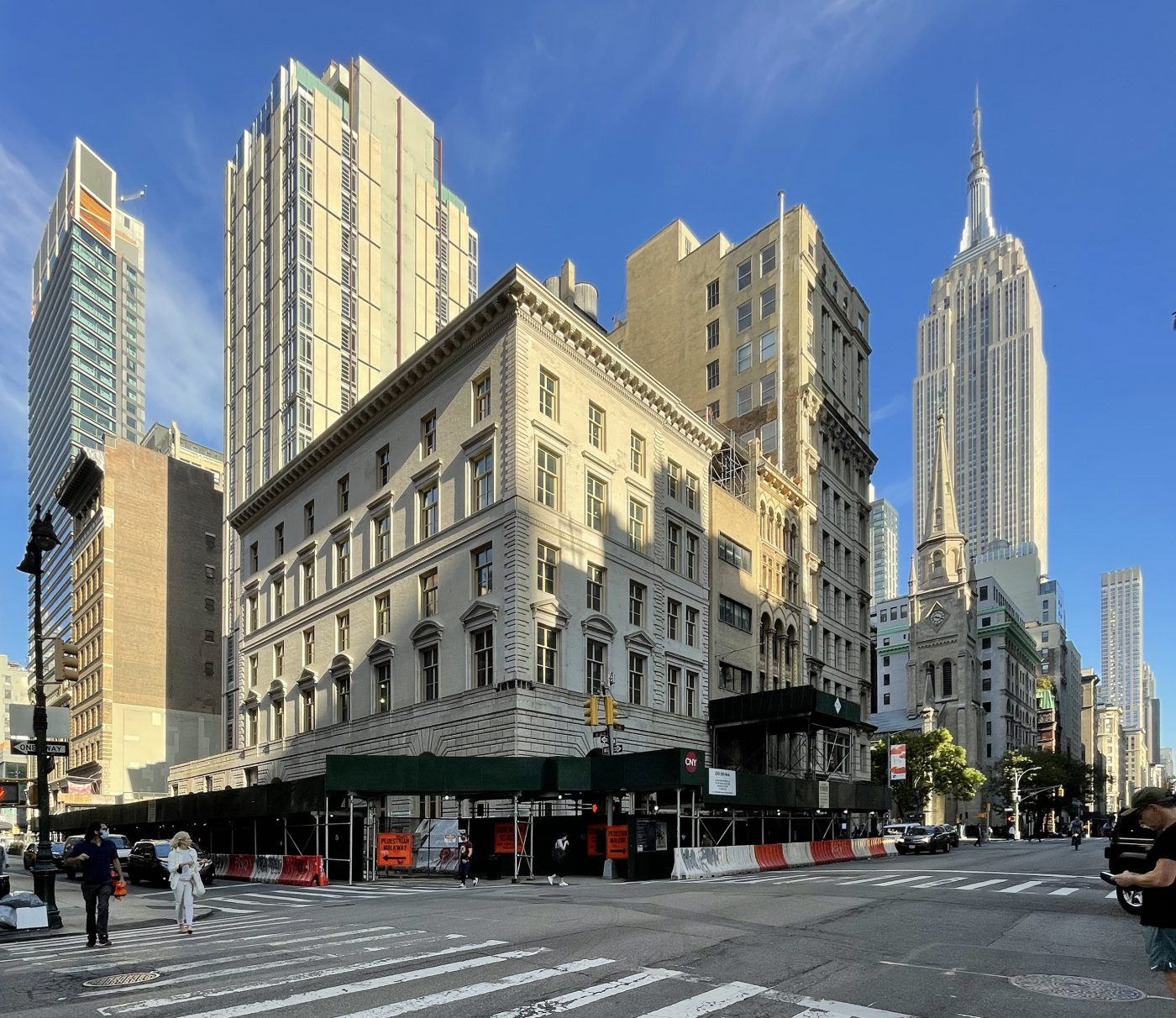 The Fifth Avenue Hotel, New York - Skyline Facades
